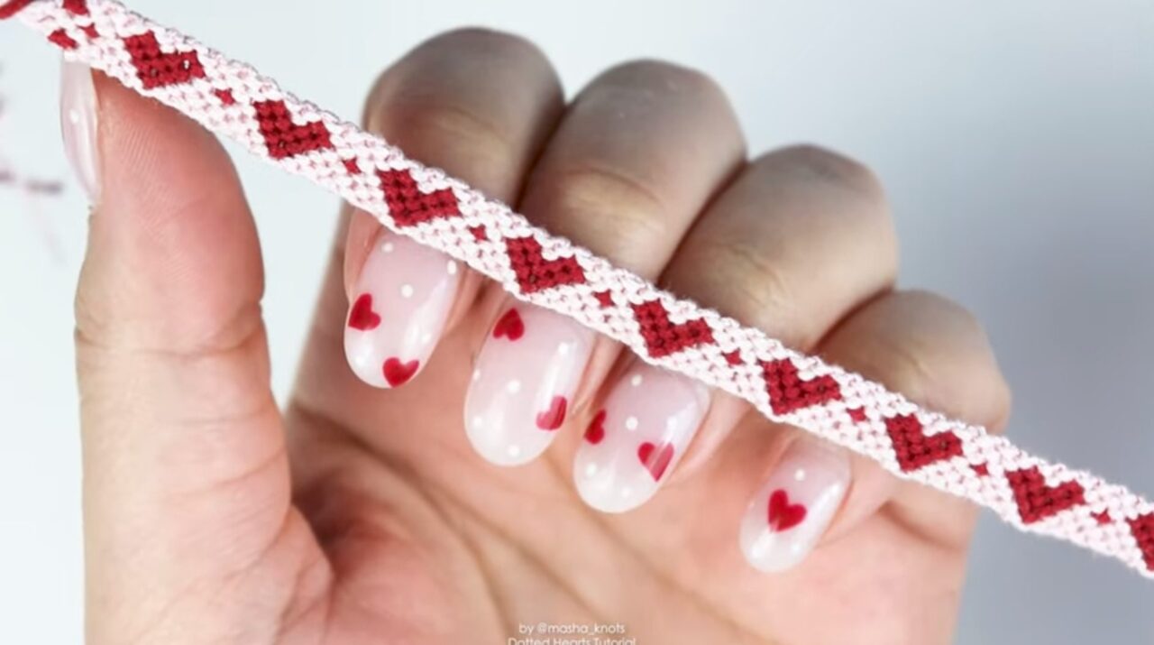 10 Heartfelt Friendship Bracelet Patterns Featuring Hearts - Artify Pattern