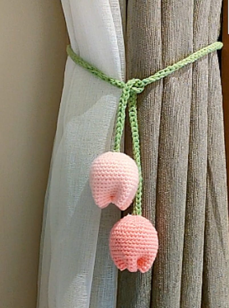 8 Unique Creative Crochet Curtain Tie Back Patterns - Artify Pattern